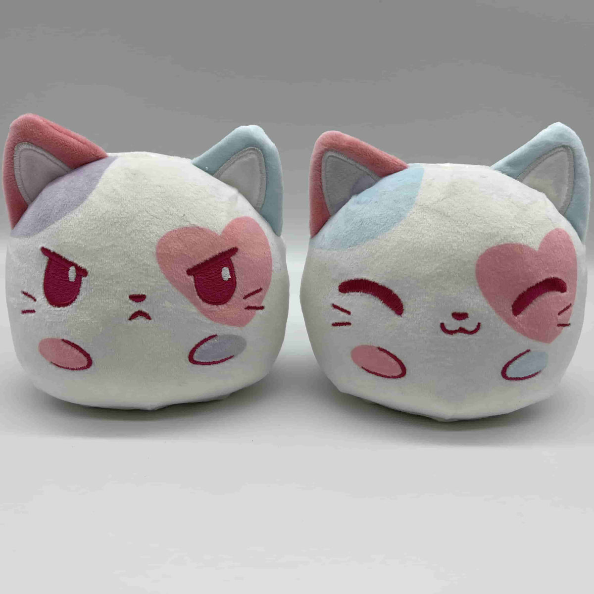 Plushiverse: Reversible Plushie 4In - Cotton Candy Calico – The Gaming ...